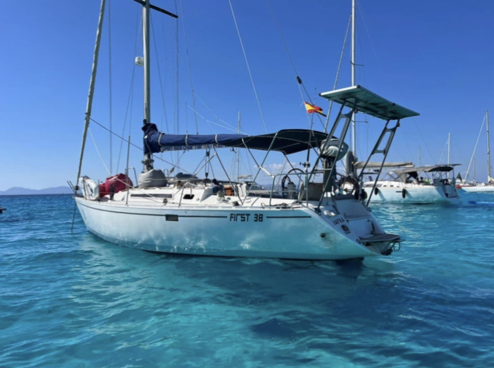 Alquiler de Barcos en Sitges Baratos ⭐ Barco Sitges